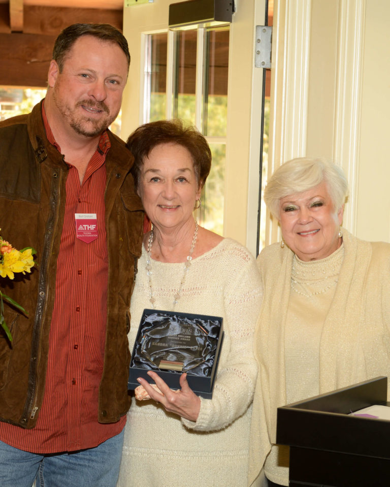 Reba's Ranch House :: Hope. Warmth. Home.